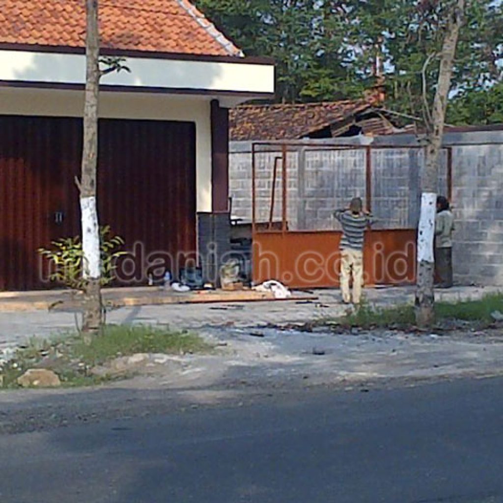 Pemasangan Pintu Pagar BRC Banyuurip Purworejo Jawa Tengah