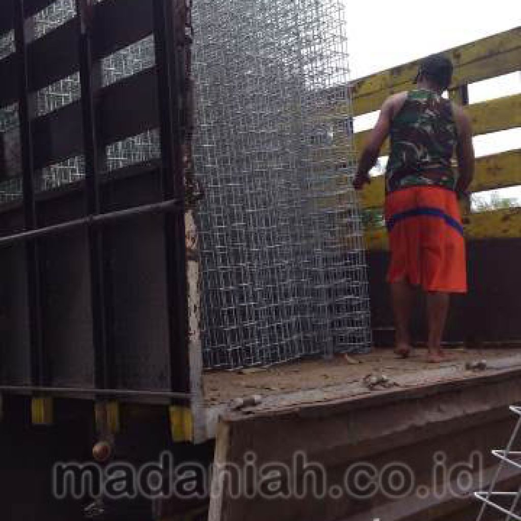 Pabrik Produsen Toko Pagar BRC Bulakamba Brebes - Madaniah™
