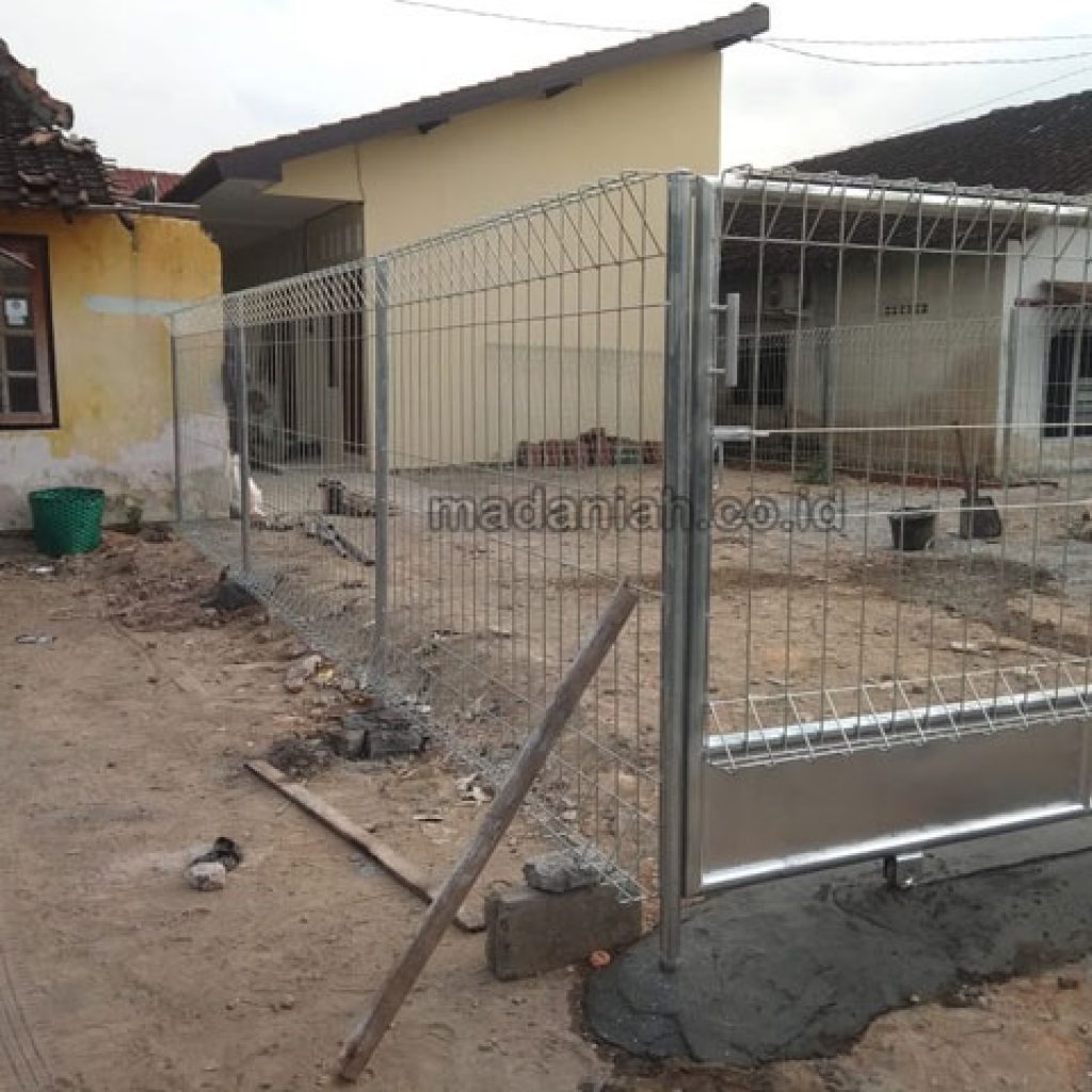 Madaniah™ - Pabrik Produsen Distributor Toko Pagar Besi BRC