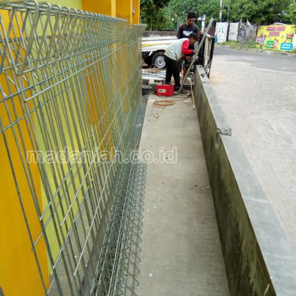 Jual Murah Harga Terbaru Toko Pagar Besi BRC Banda Aceh - Madaniah™