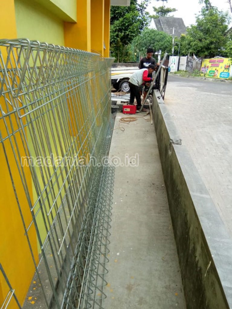 Pabrik Produsen Toko Pintu Pagar BRC Giwangan Umbulharjo
