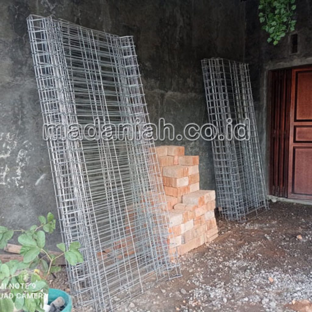 Toko Pagar Besi BRC Pontianak Jual Murah Harga Terbaru - Madaniah™